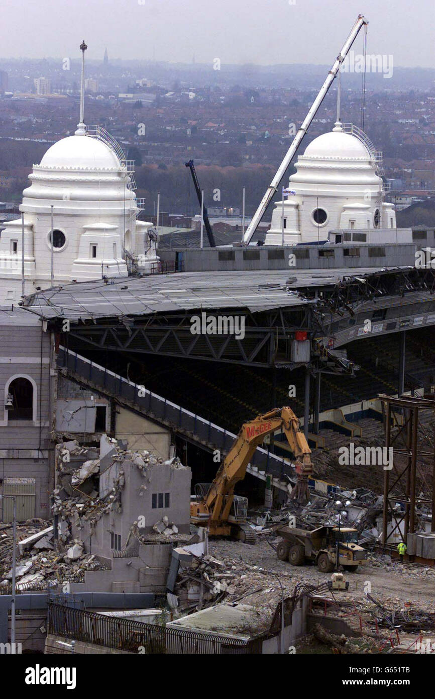 The demolition of the famous twin towers of Wembley Stadium begins in ...