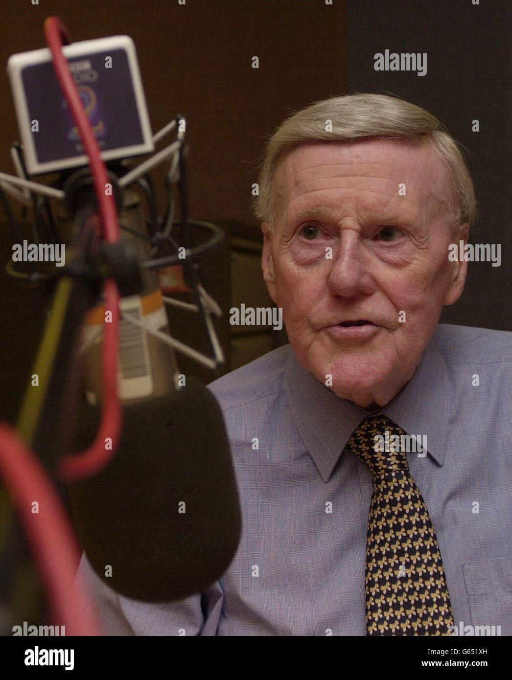 Jimmy young radio presenter dj hi-res stock photography and images - Alamy