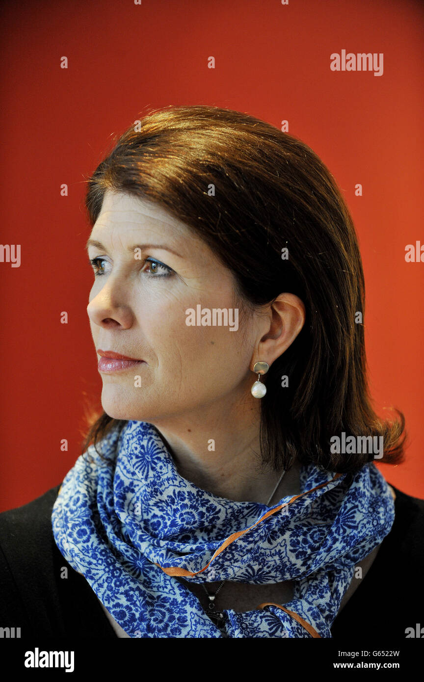 Rebecca stephens everest hi-res stock photography and images - Alamy