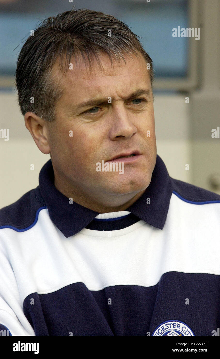 Football action micky adams hi-res stock photography and images - Alamy
