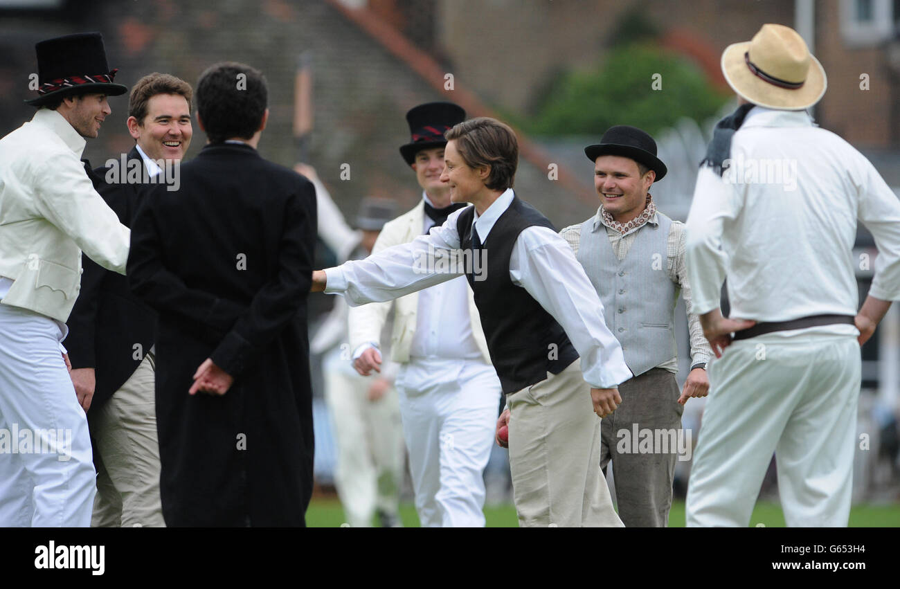 Cricket costume hi-res stock photography and images - Alamy