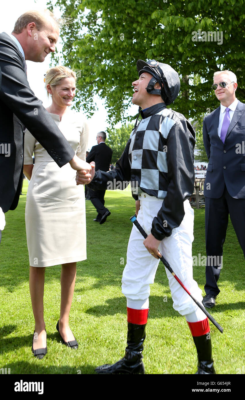 Frankie Dettori (right) shakes hands with trainer Ed Dunlop (left ...