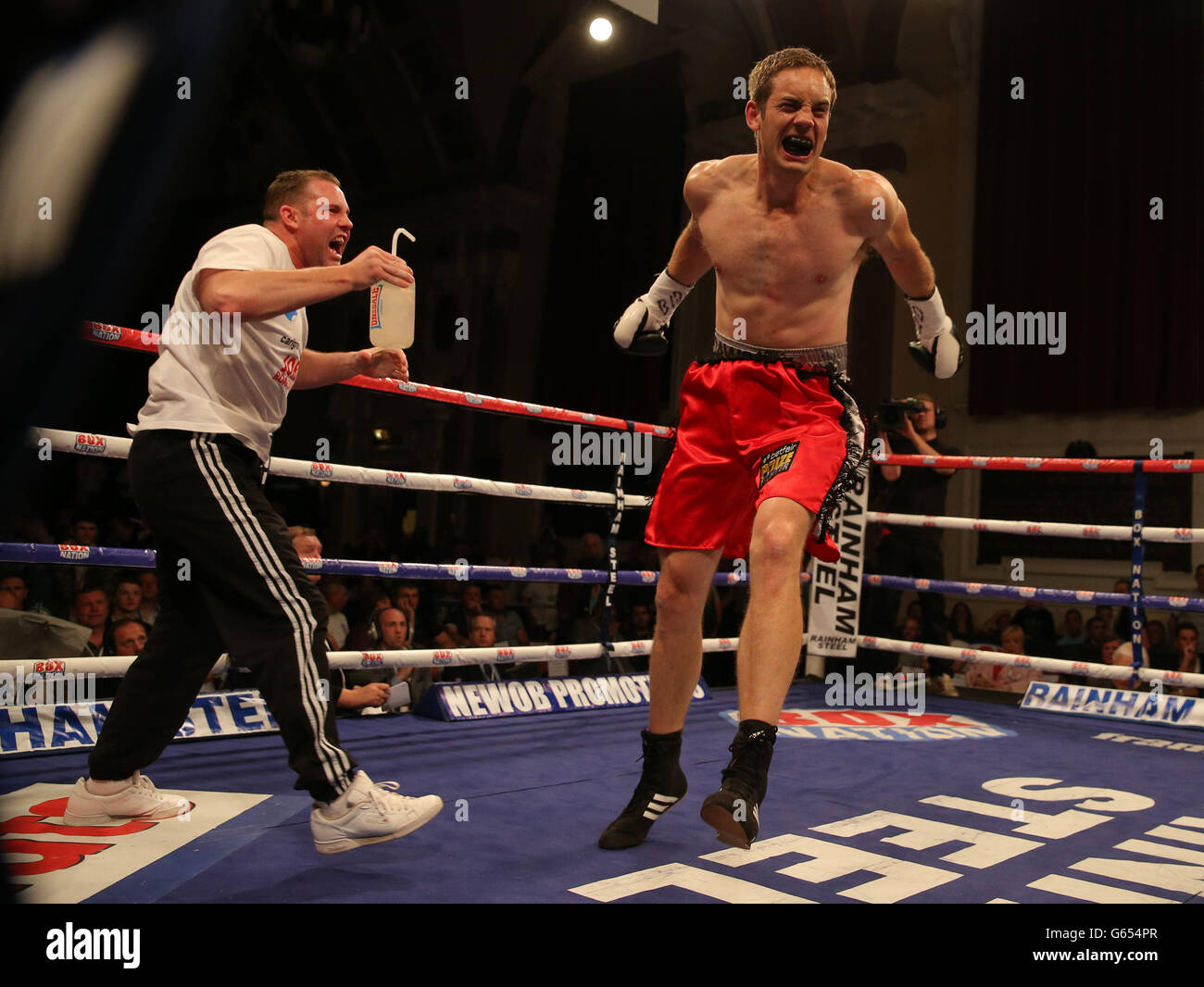 Boxing - Walsall Town Hall Stock Photo - Alamy