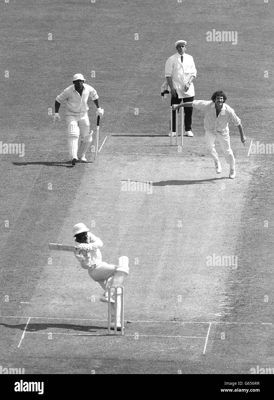 Cricket prudential world cup australia hi-res stock photography and ...