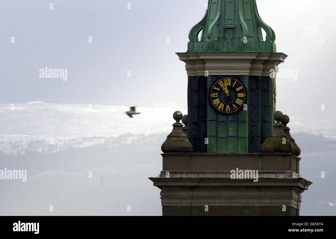 SNOW IN DUBLIN Stock Photo - Alamy