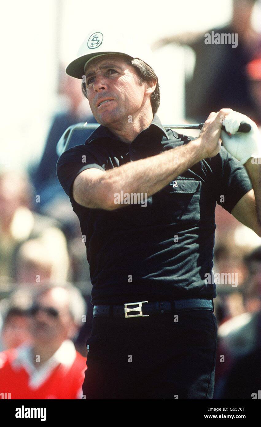 Golf British Open. Gary Player watches his drive Stock Photo - Alamy