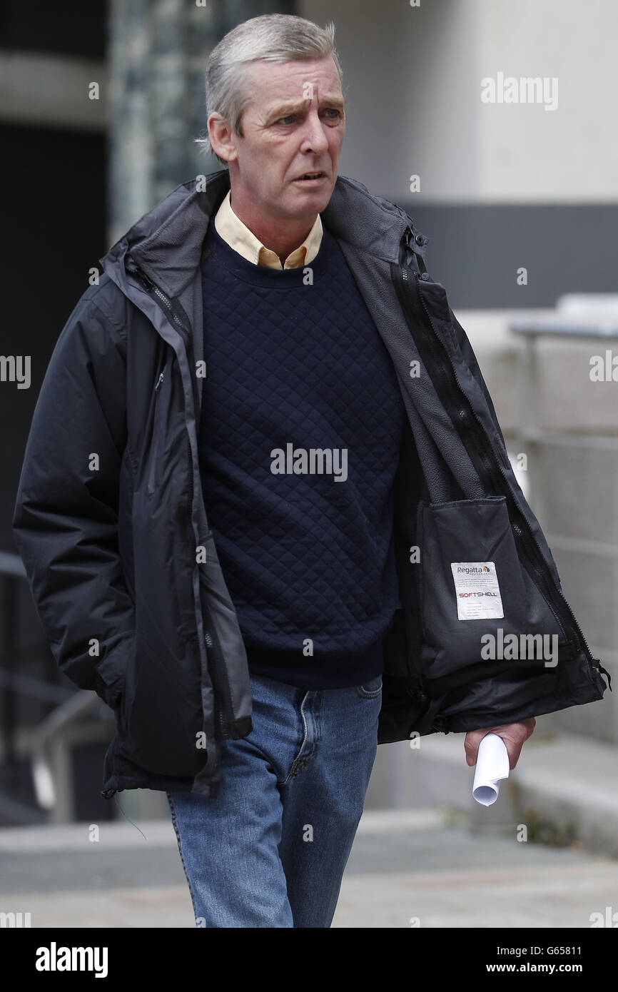 Jon Venables parole hearing. Jimmy Bulger the Uncle of James Bulger ...