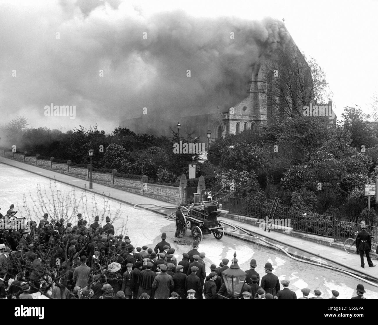 Burning after a suffragette attack hi-res stock photography and images ...
