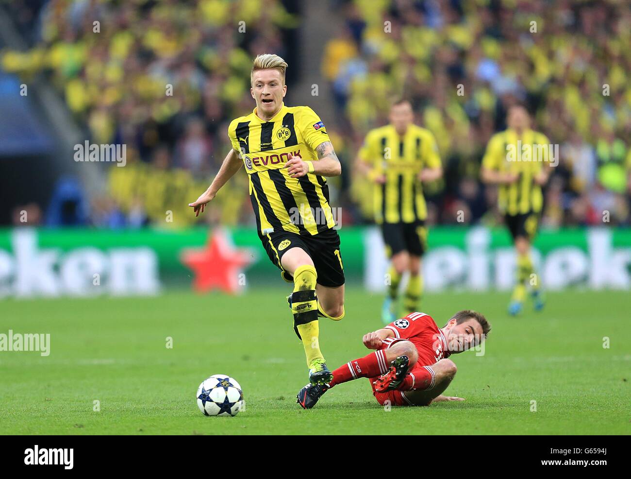 Borussia dortmund v munich hi-res stock photography and images - Alamy
