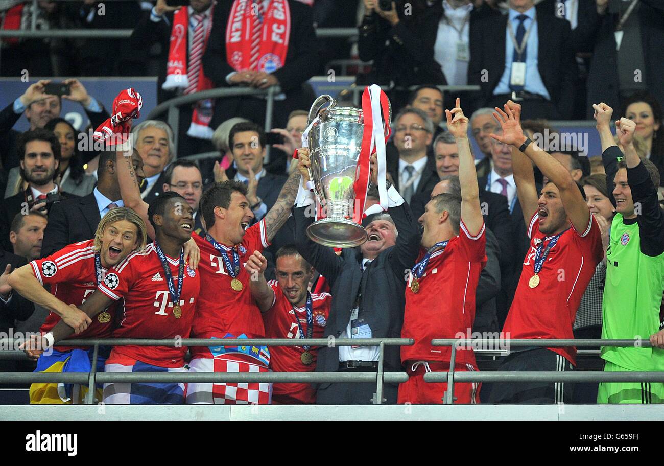 Soccer - UEFA Champions League - Final - Borussia Dortmund v Bayern ...