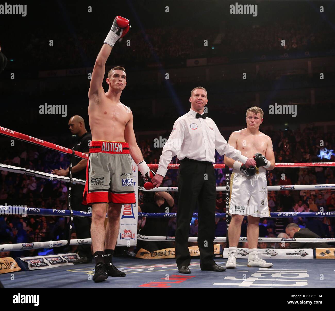 Callum Smith (left) celebrates defeating Ryan Moore in their Super ...