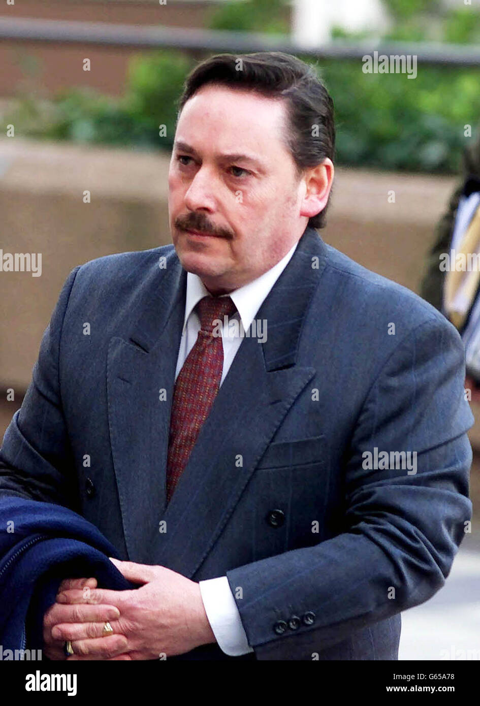 Peter Wilson father of murdered Lynsey Quy arrives at Liverpool crown ...