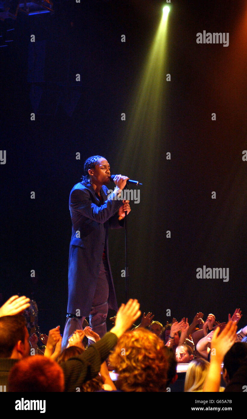 Lemar Obika singing for survival on BBC's Fame Academy, at Shepperton ...