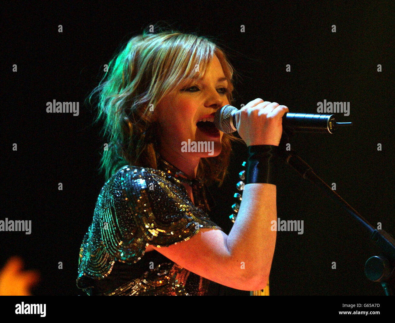 Singing for survival on fame academy hi-res stock photography and ...