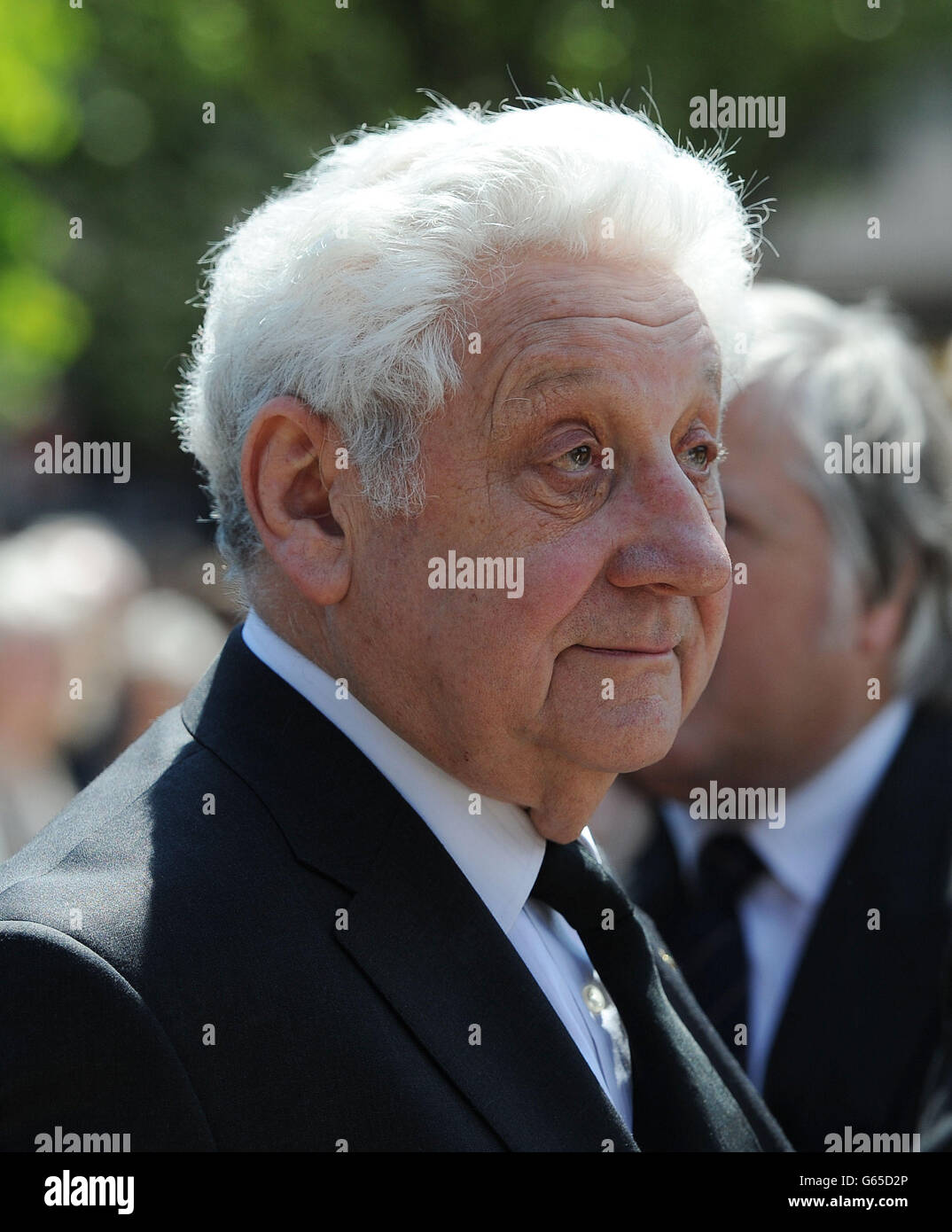 Comedian Freddie 'Parrot Face' Davies arrives for the funeral service ...