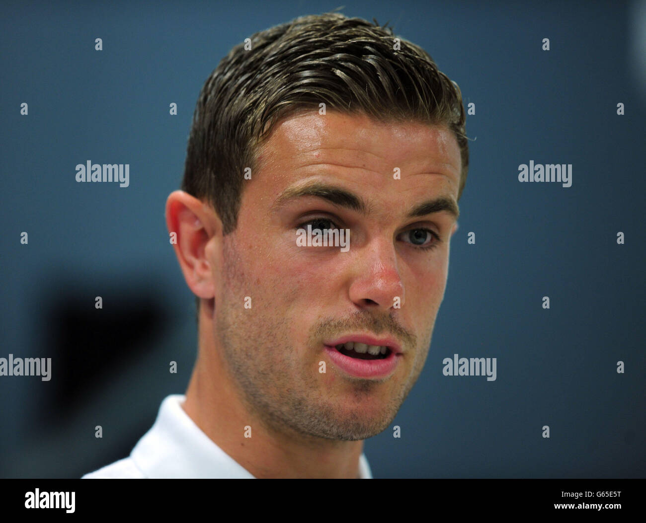 England's Captain Jordan Henderson chats at a Press Conference at ...