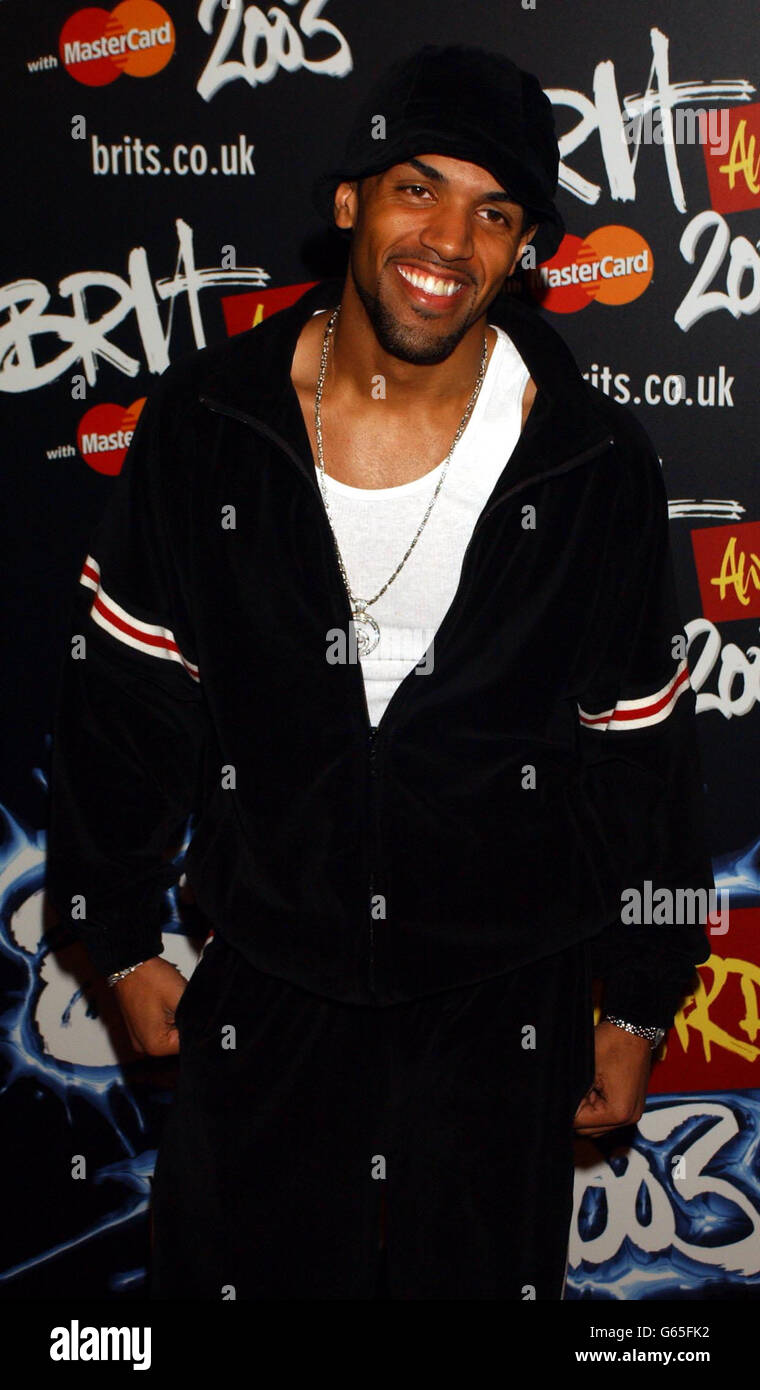 Singer craig david arriving launch brit 2003 hi-res stock photography ...