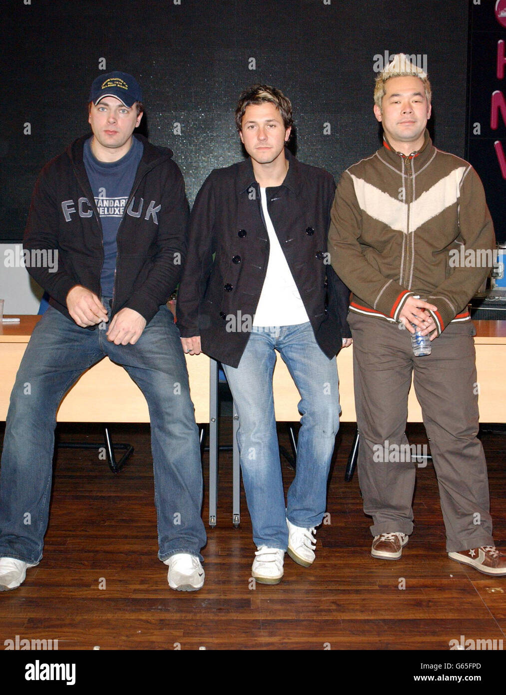 Feeder left right mark richardson drums hi-res stock photography and ...