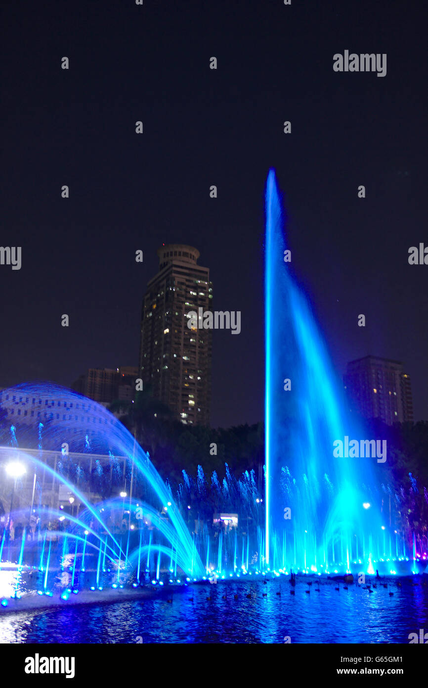 Water and light show in Rizal Park, Manila Stock Photo - Alamy