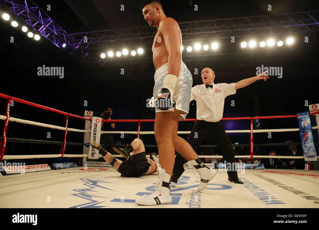 Boxing - Glow at Bluewater Stock Photo - Alamy