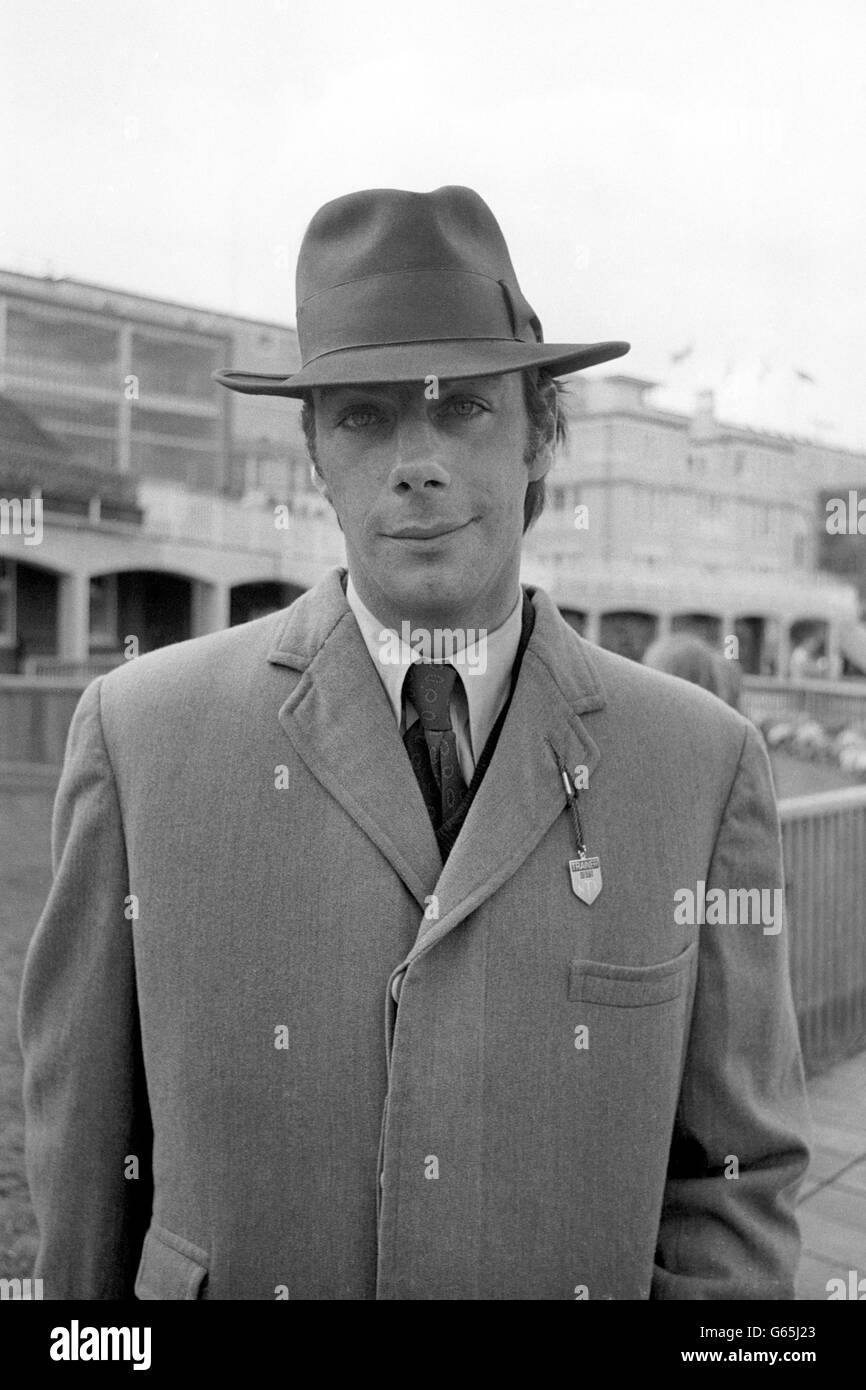 Henry cecil Black and White Stock Photos & Images - Alamy