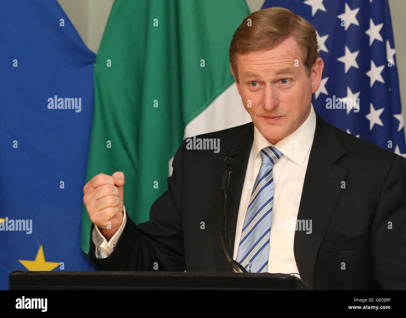 Case report hi-res stock photography and images - Alamy