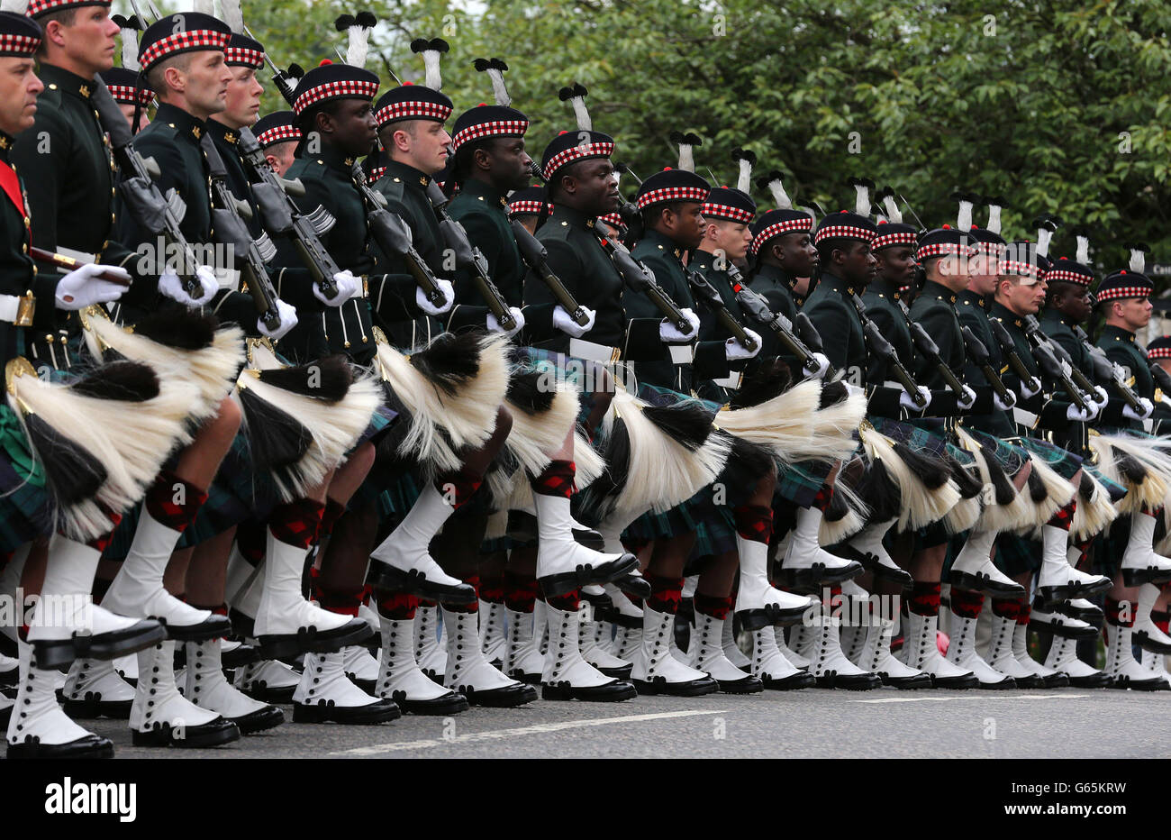 Argyll and Sutherland Highlanders parade Stock Photo - Alamy