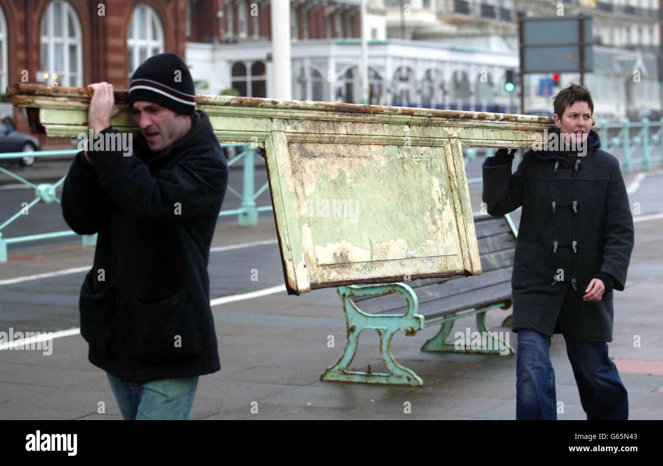 Brighton Pier Section Falls Off Stock Photo - Alamy