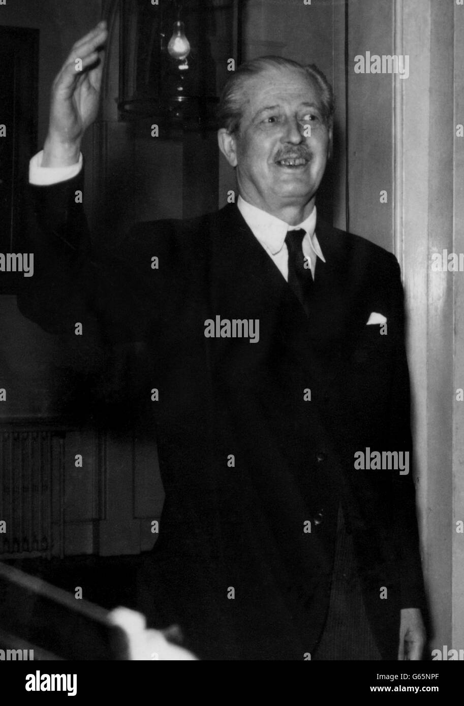 Mr Harold Macmillan High Resolution Stock Photography and Images - Alamy