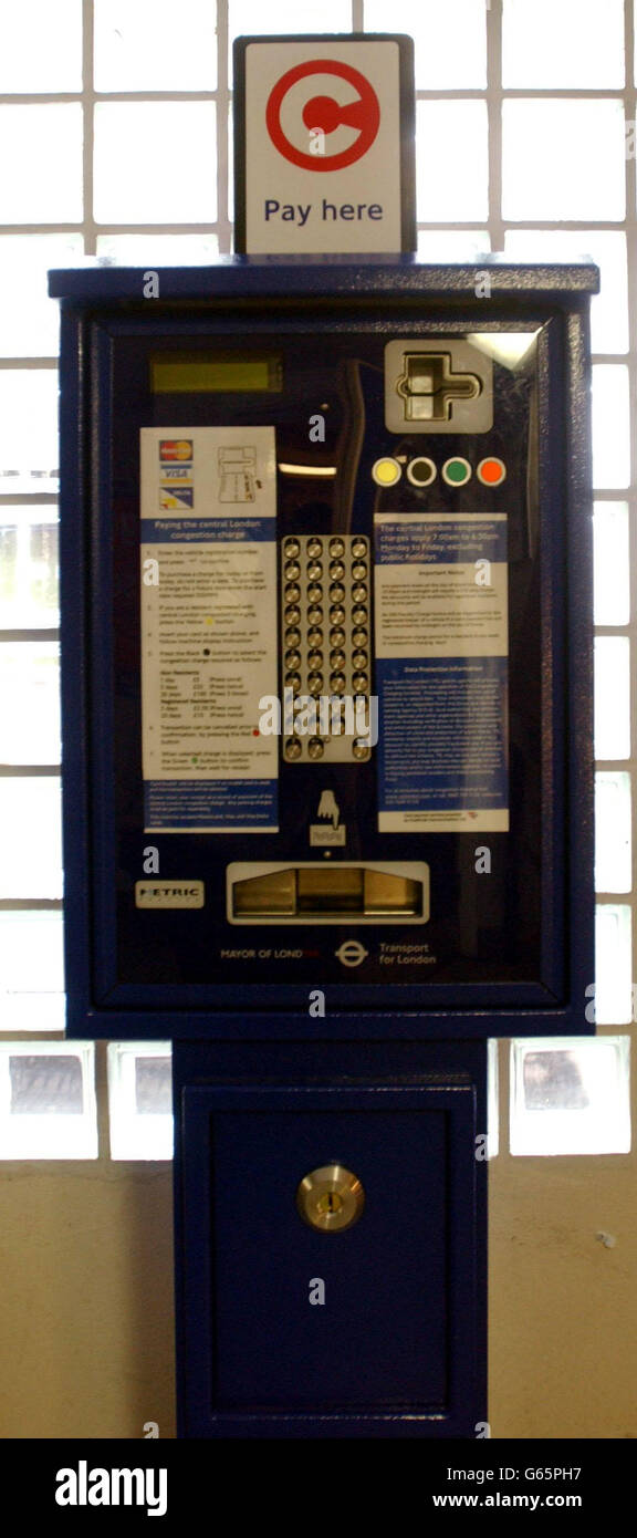 Congestion charge meter hi-res stock photography and images - Alamy