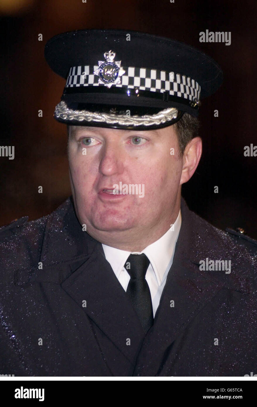 Commander bob quick speaks to the press hi-res stock photography and ...