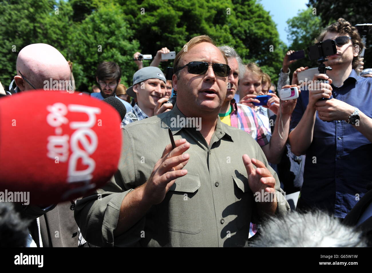 The Bilderberg Group summit - Watford Stock Photo - Alamy