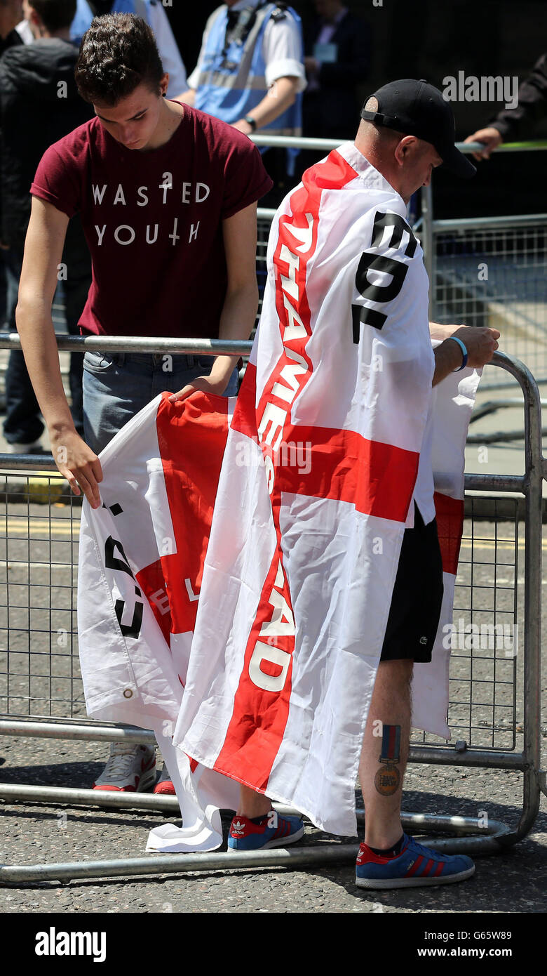Edl flags hi-res stock photography and images - Alamy
