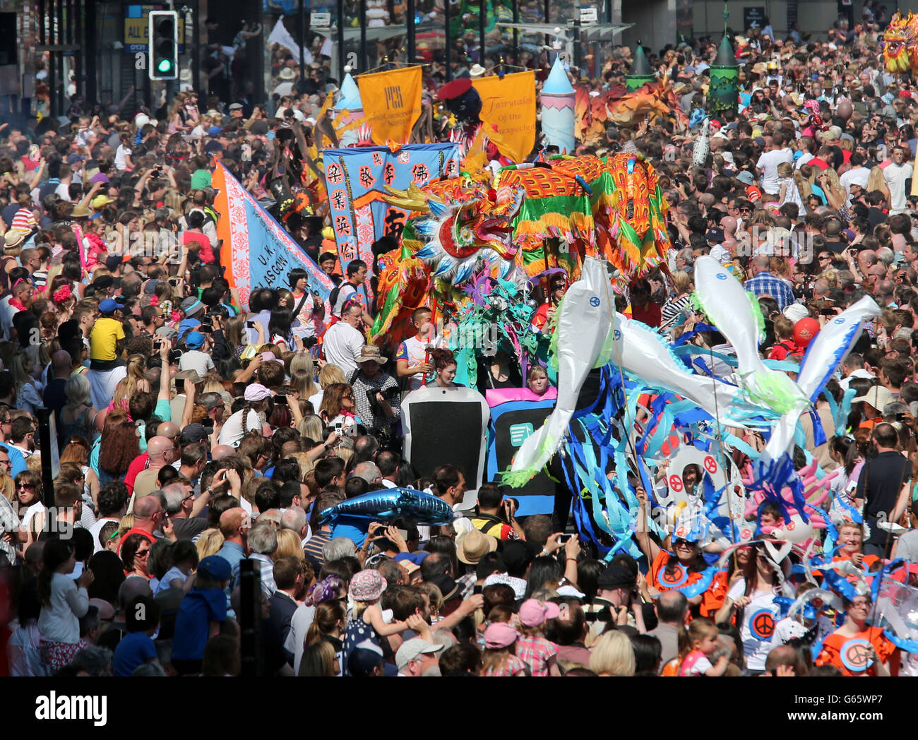 Mardi Gras parade in Glasgow Stock Photo - Alamy