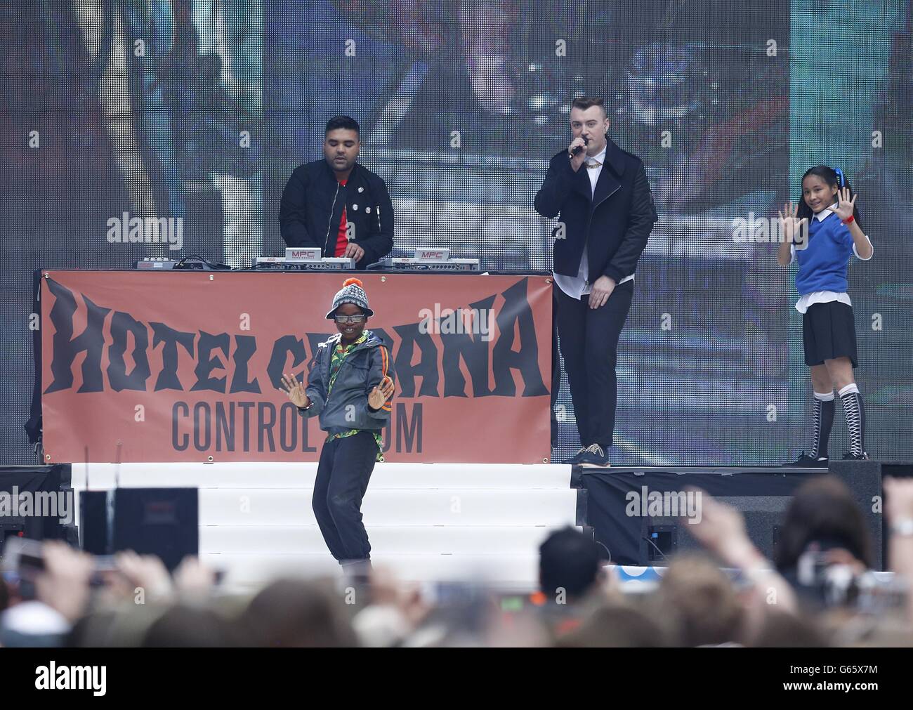 Naughty Boy Sam Smith