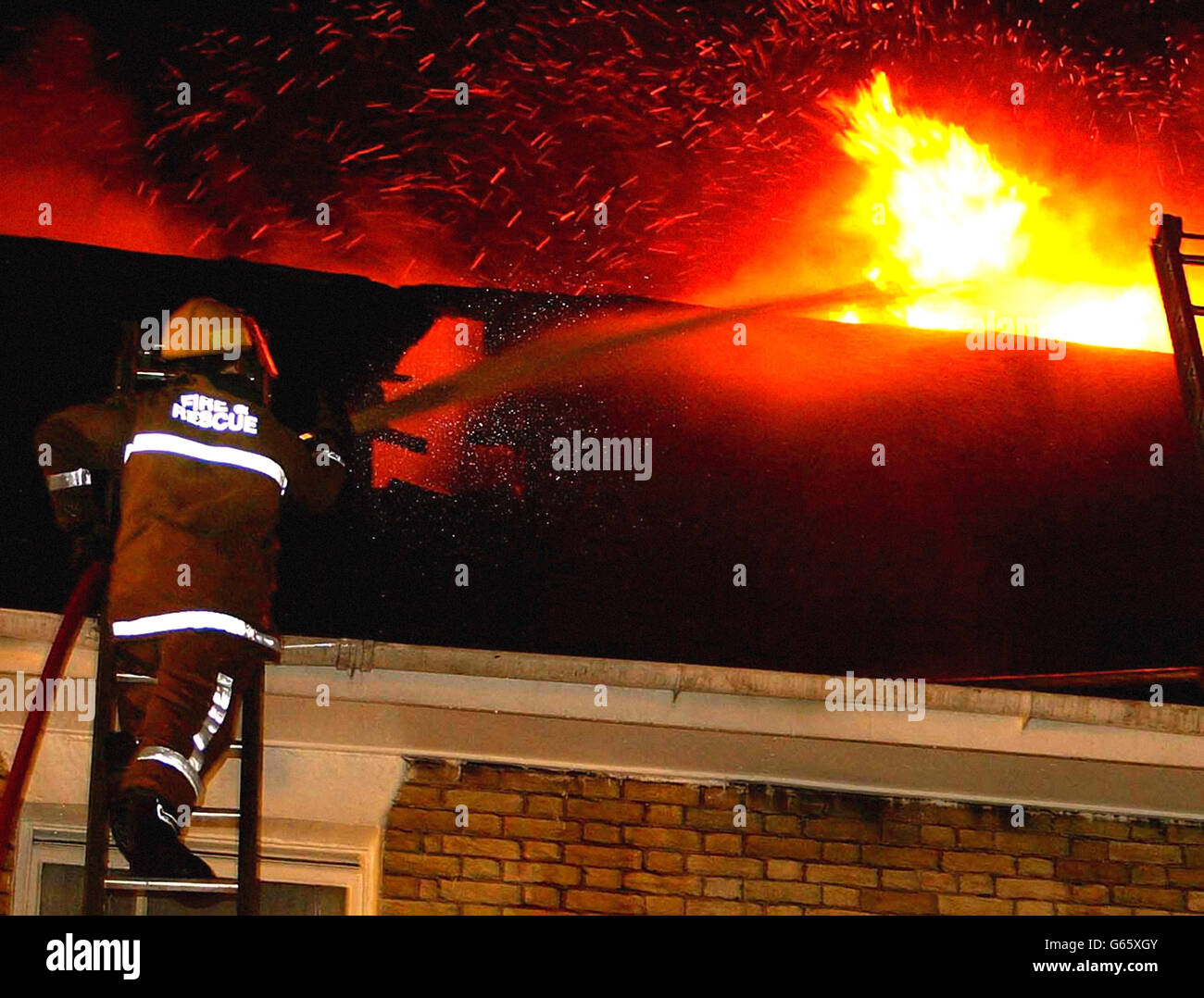 Hotel fire in cambridge hi-res stock photography and images - Alamy