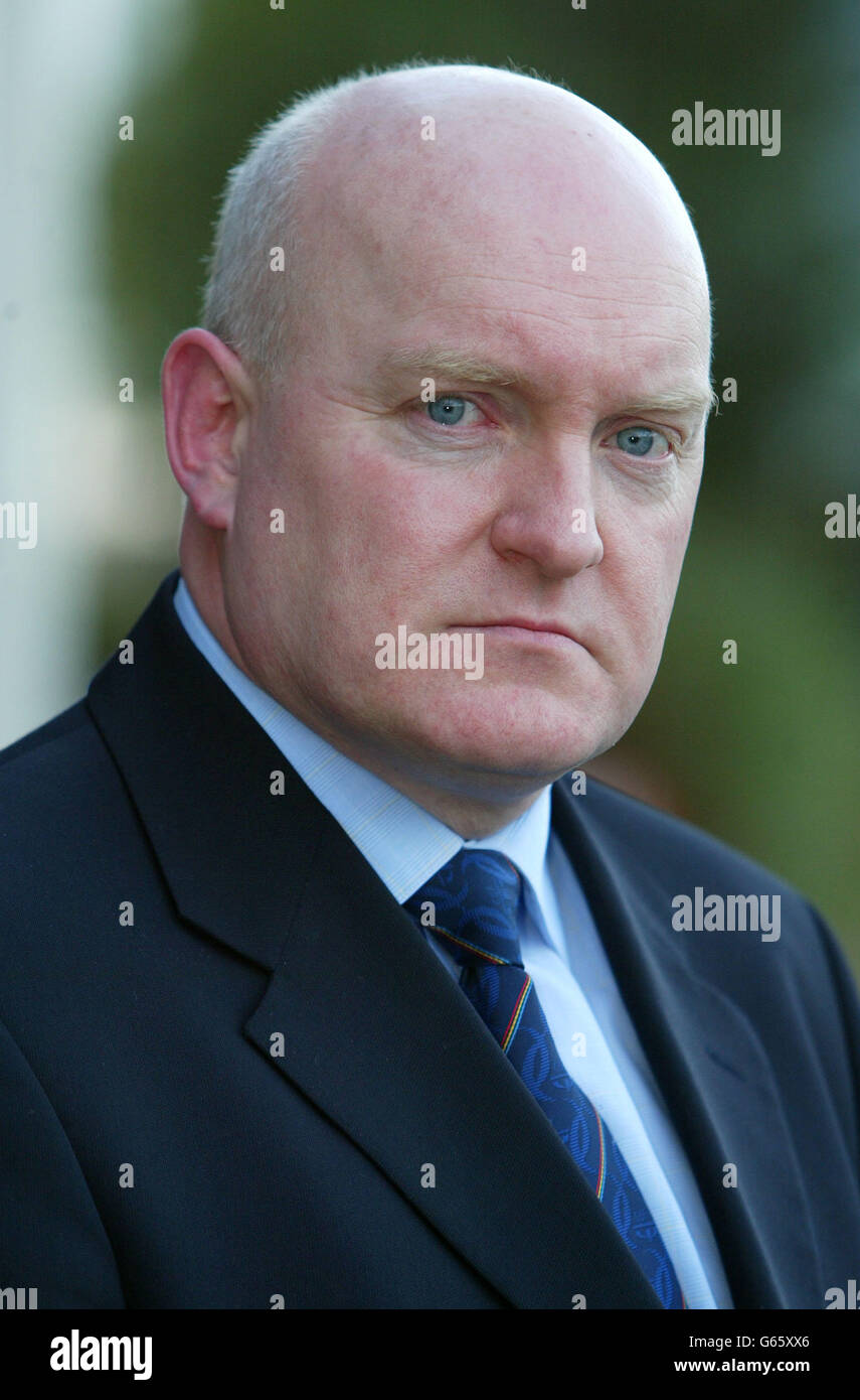 Detective chief inspector dave corrigan hi-res stock photography and ...