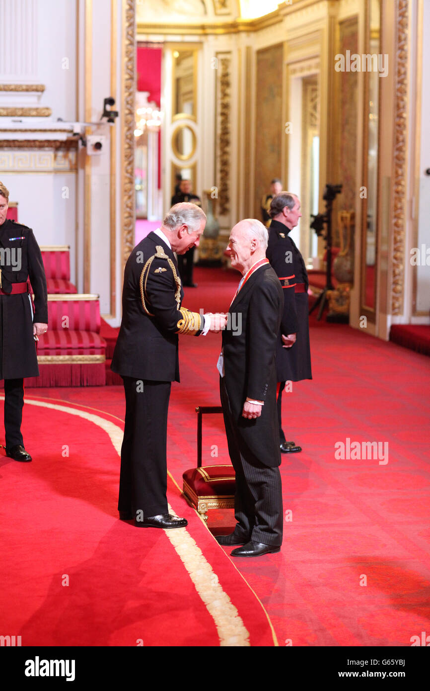 Richard shepherd investiture hi-res stock photography and images - Alamy