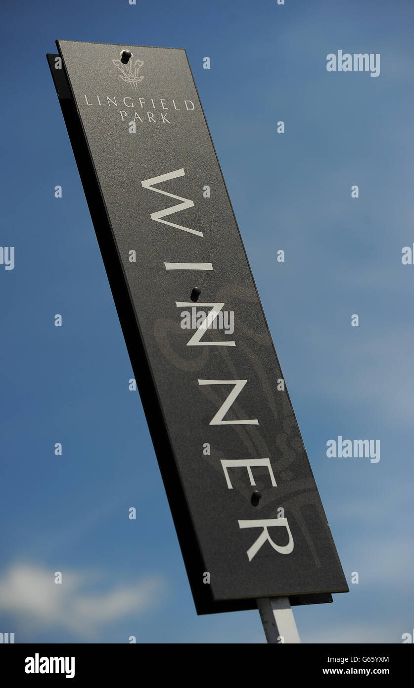 Winner sign in winners enclosure lingfield park racecourse hi-res stock ...