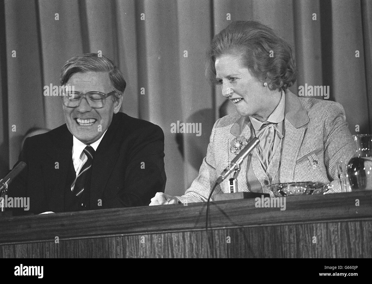 Helmut schmidt and margaret thatcher hi-res stock photography and ...