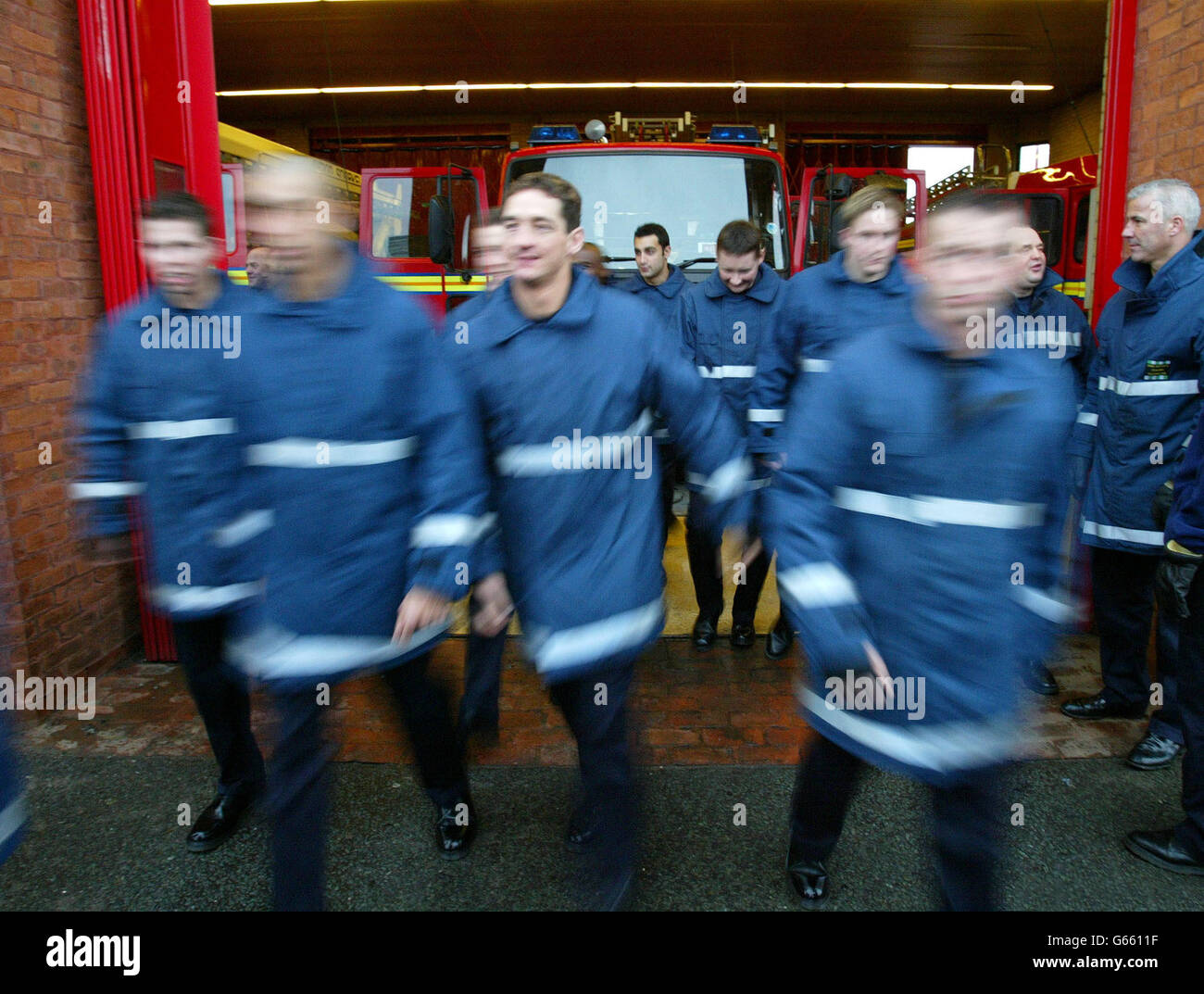 Firefighters on Strike Stock Photo - Alamy