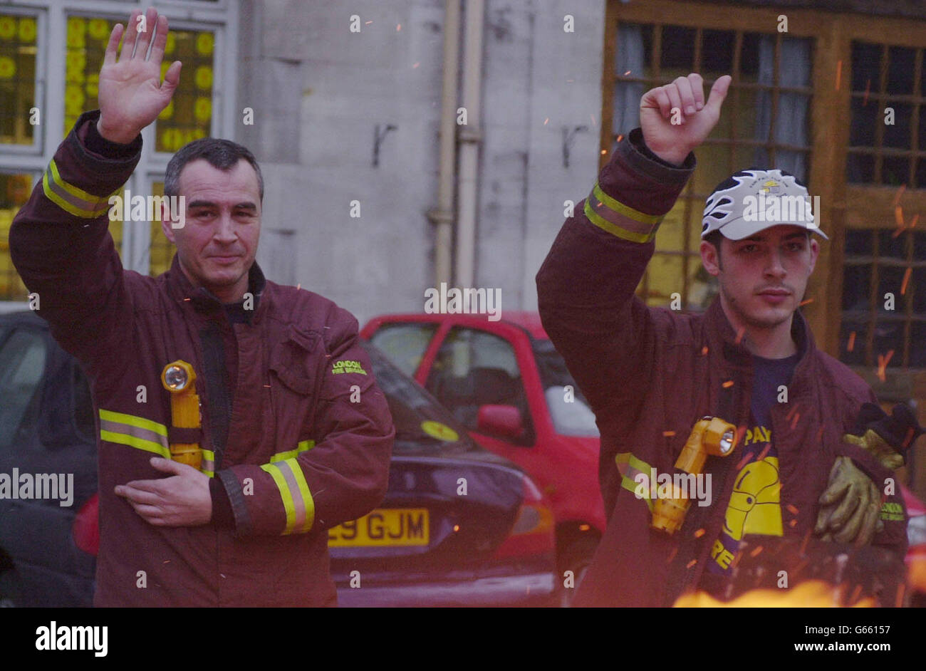 Emergency services industrial action fire brigade strike firefighters ...