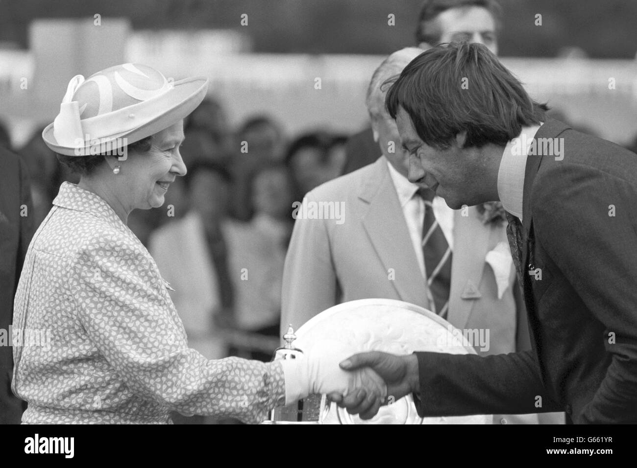 The queen horse racing Black and White Stock Photos & Images - Alamy