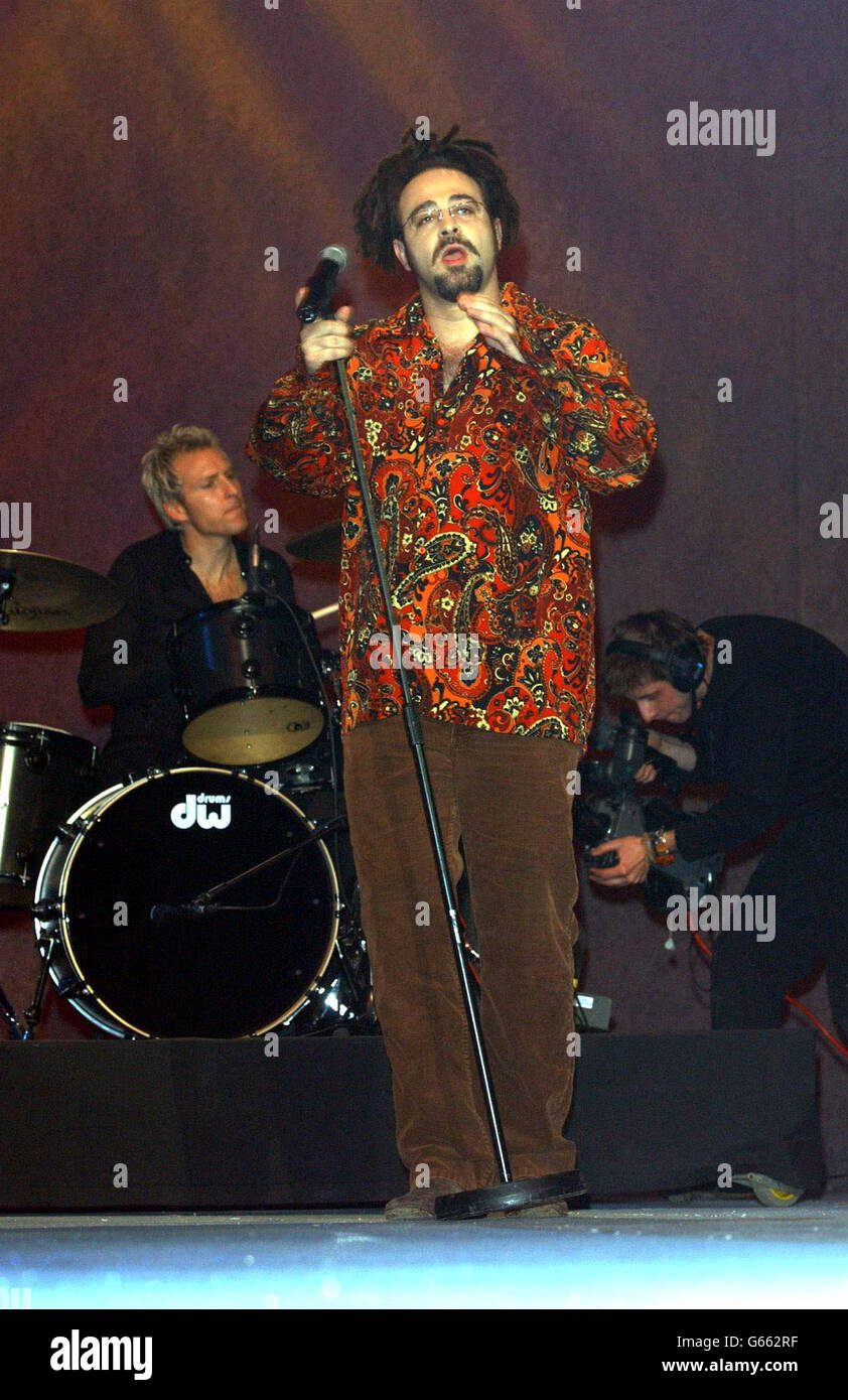 Counting crows show hi-res stock photography and images - Alamy