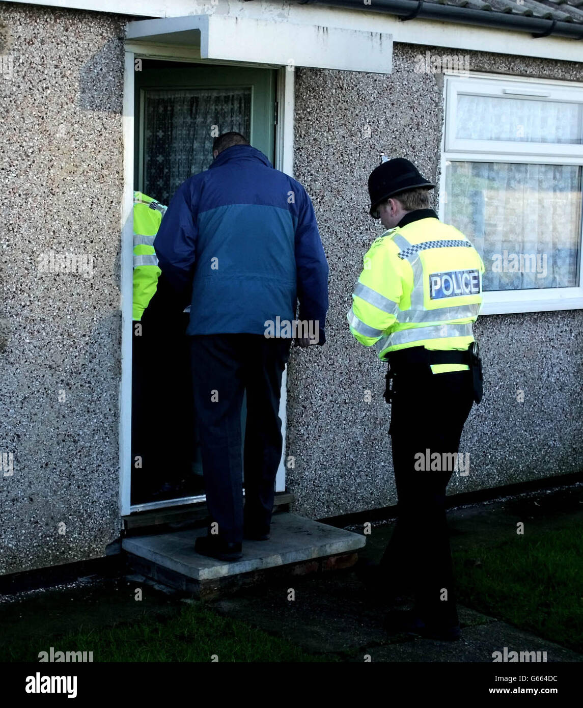 Police searching the Orchard Park estate, Hull, in their hunt for ...