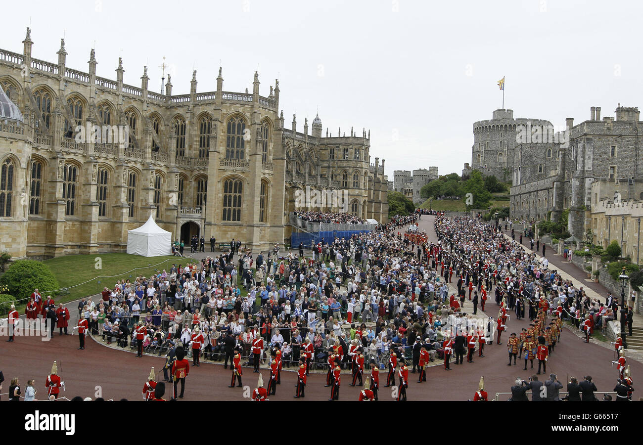 Royal Garter procession Stock Photo - Alamy