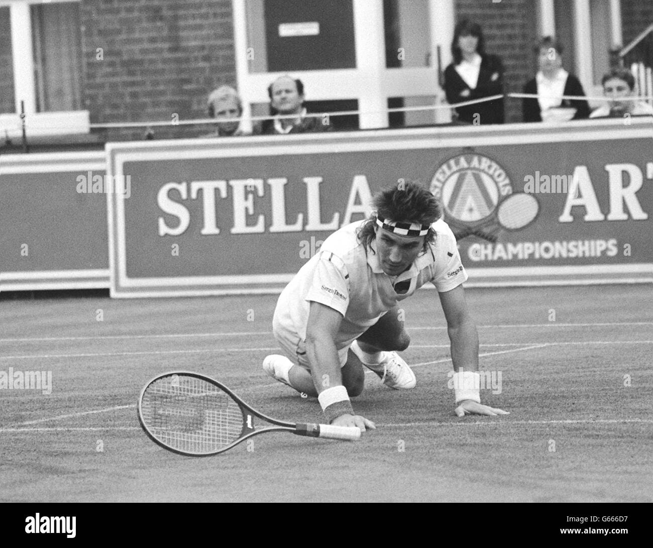 Sport tennis pat cash hi-res stock photography and images - Alamy