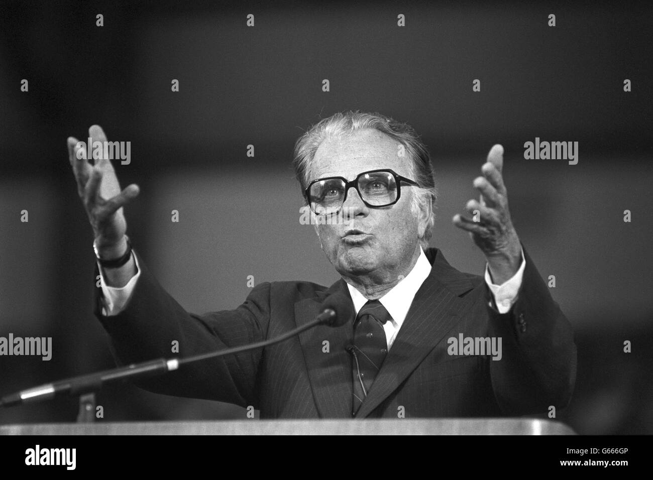 Evangelical preacher Black and White Stock Photos & Images - Alamy