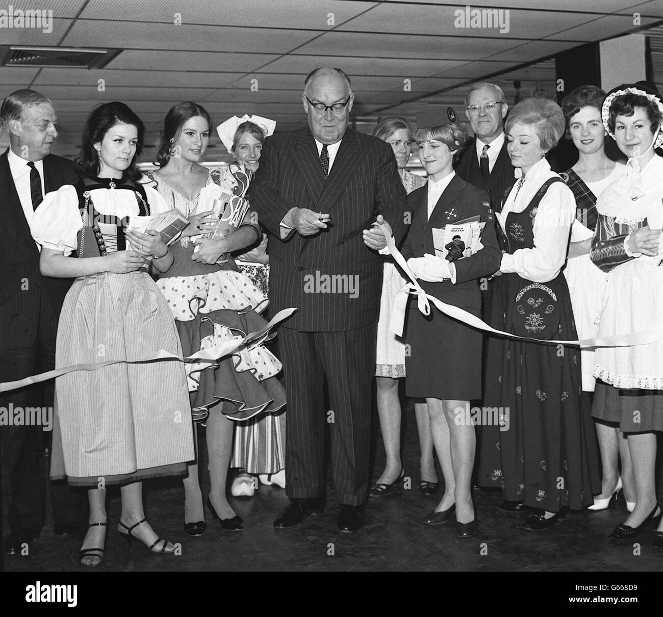 Lord geddes hi-res stock photography and images - Alamy