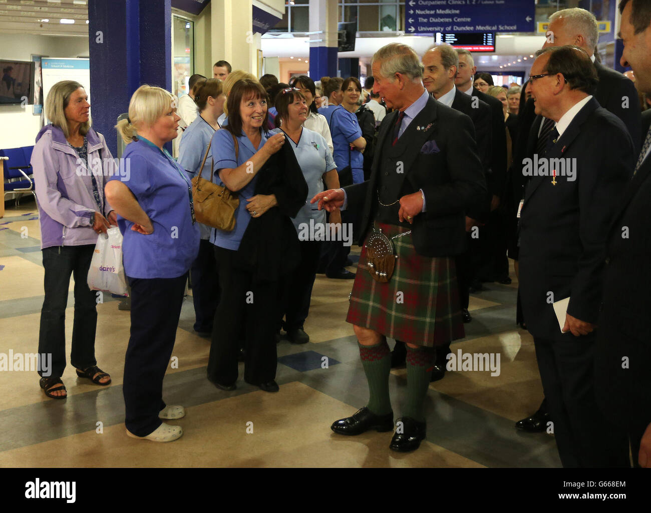 Ninewells hospital in dundee hi-res stock photography and images - Alamy